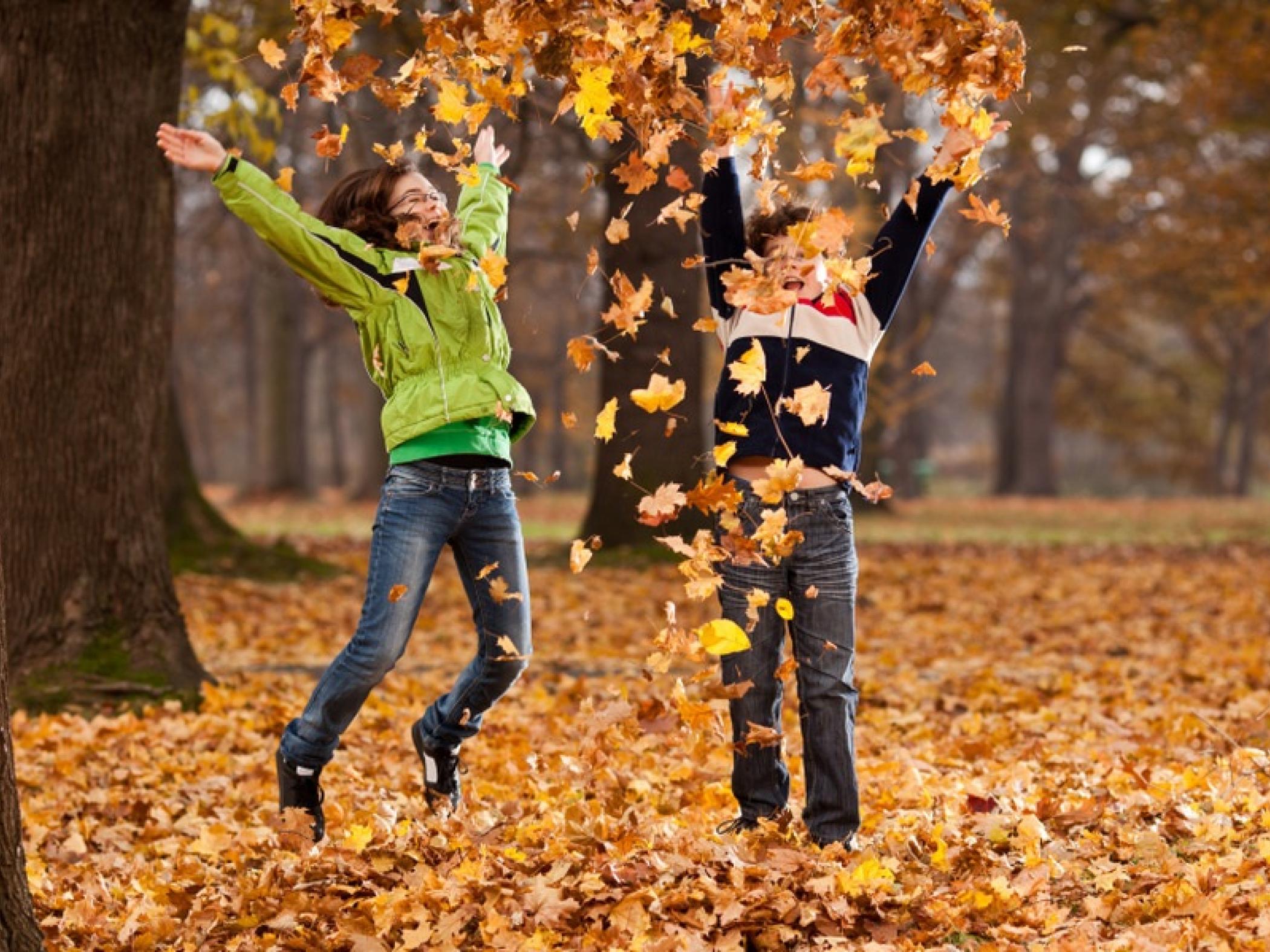 15 Spiel- und Spaßideen für den Herbst | lernando